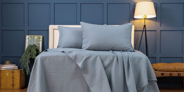 Tecido piquet: conforto e maciez para a sua roupa de cama | Lavive